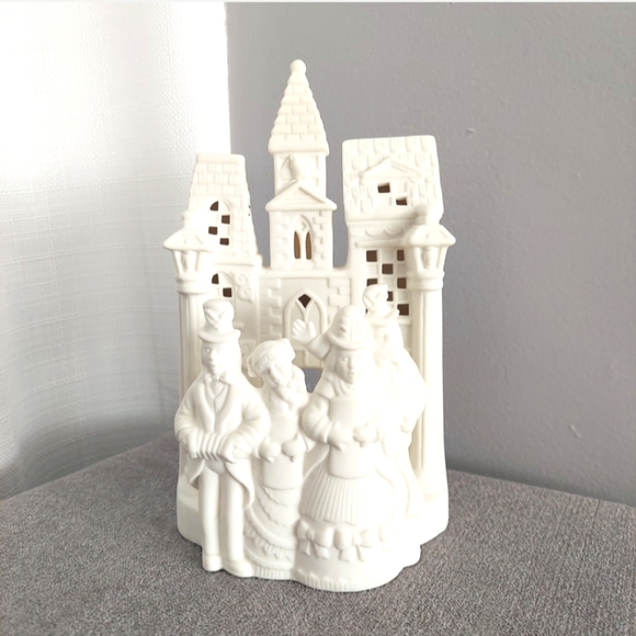 PartyLite | Holiday | Village Carolers Tealight Christmas Candle Holder ...